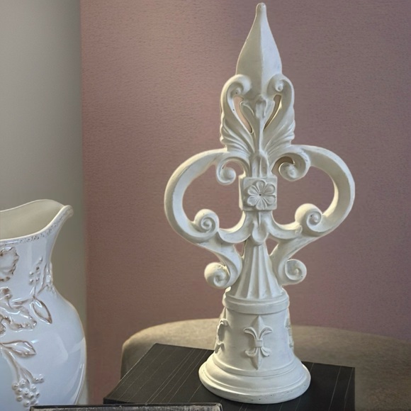 Threshold | Accents | Threshold Farmhouse Fleurdelis Finial Accent Home ...